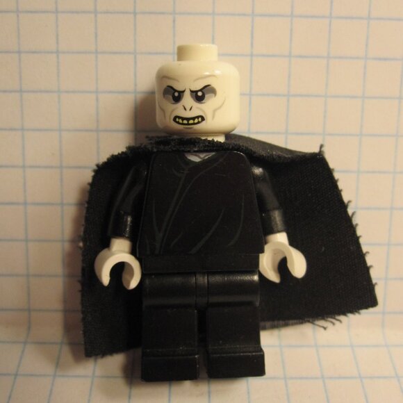 Lego | Toys | Lego Minifigure Hp98 Harry Potter Lord Voldemort W Frayed ...